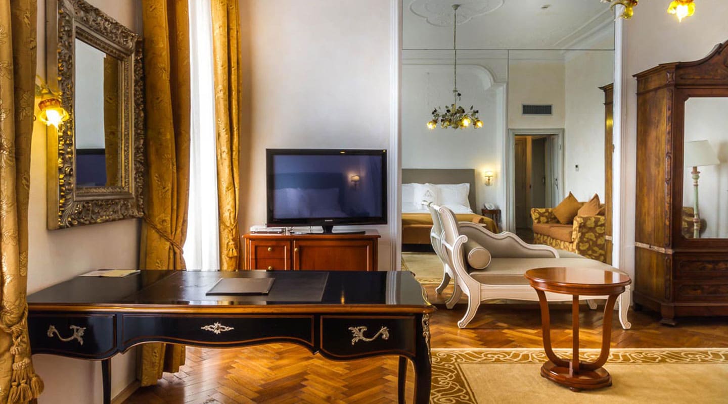 Rooms and Suites | Hotel Villa Borghi