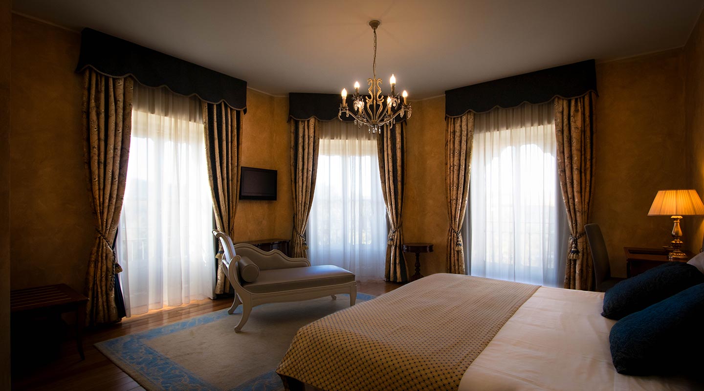 Rooms and Suites | Hotel Villa Borghi